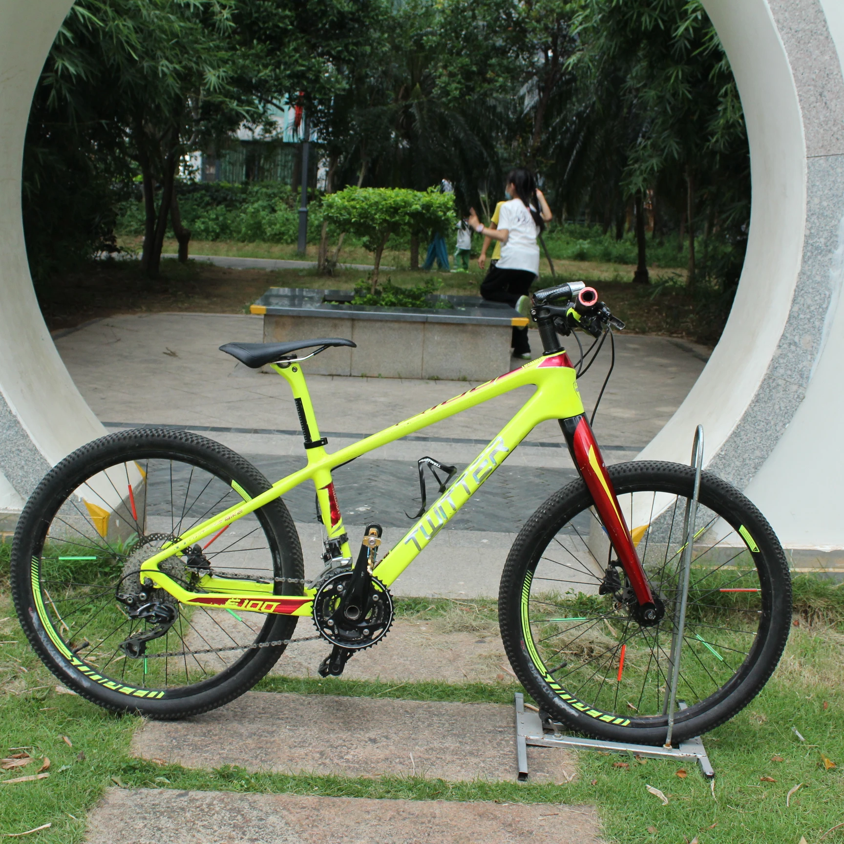 High Quality Carbon Hardtail Mountain Bike 24er 12 Speed Quick Releases ...