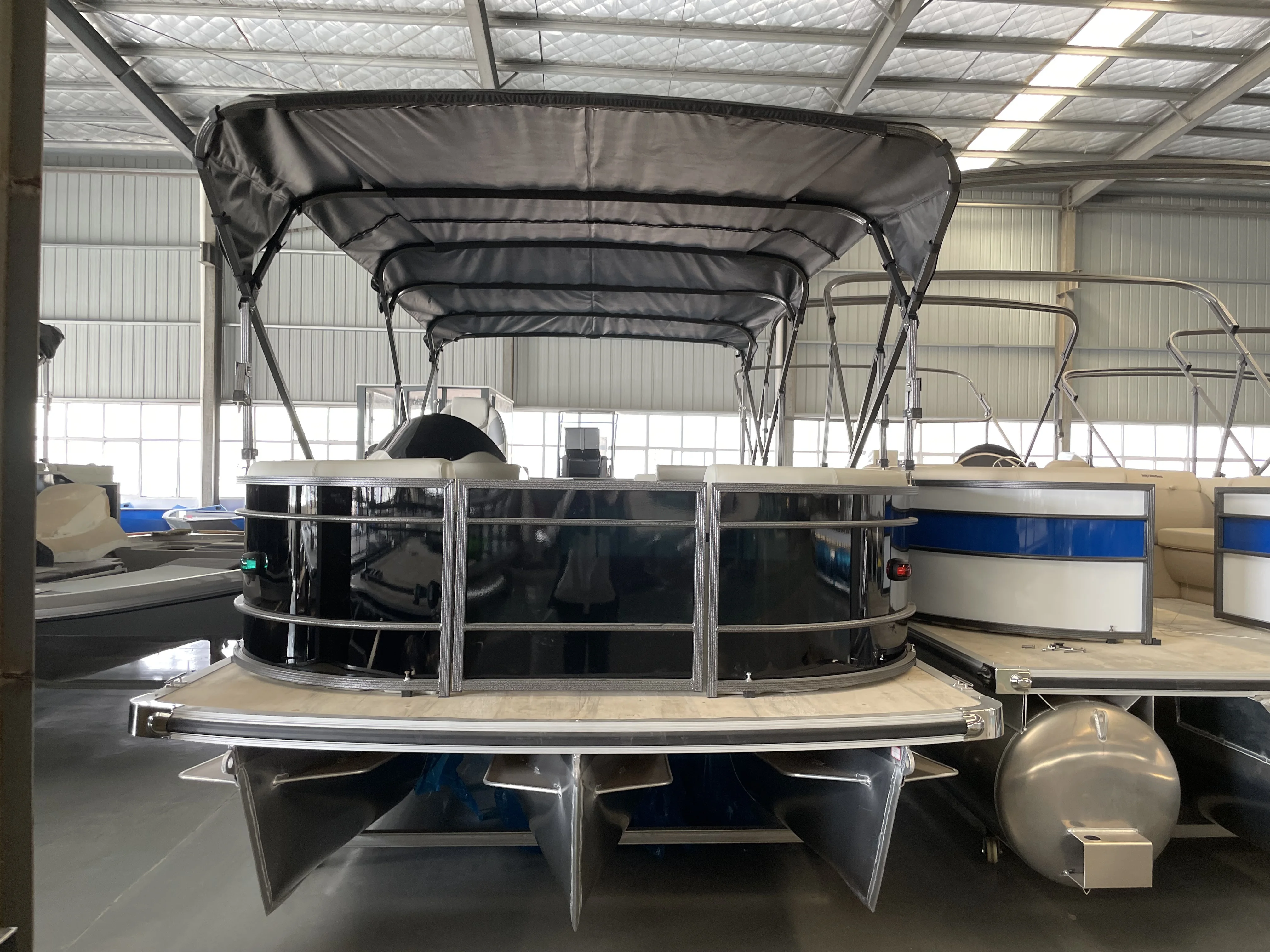 Luxury Water Speed Yachts Fishing Tritoon Boat Aluminum Party Barge ...