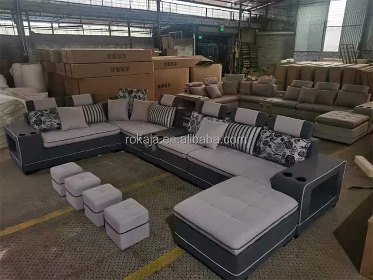 Smart U-Shaped Sectional Sofa - Versatile Living Room Solution