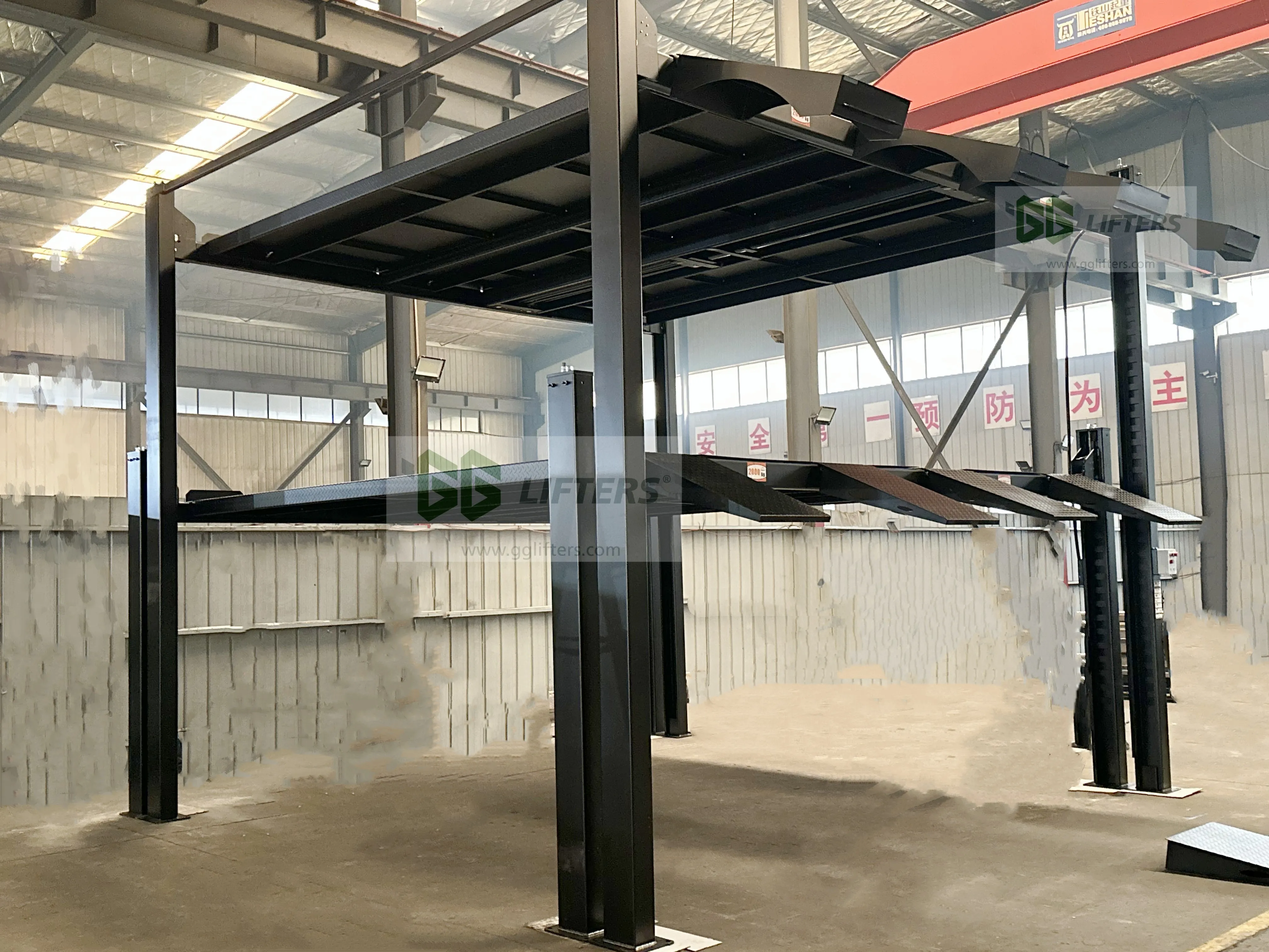 Warehouse Vehicle Storage - Efficient 6 Space Lift System