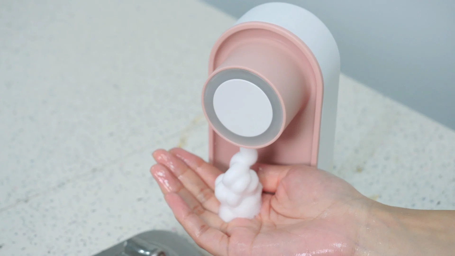 Viral Videos & Demos On Hand Washing Tools Portable Electric Foaming ...