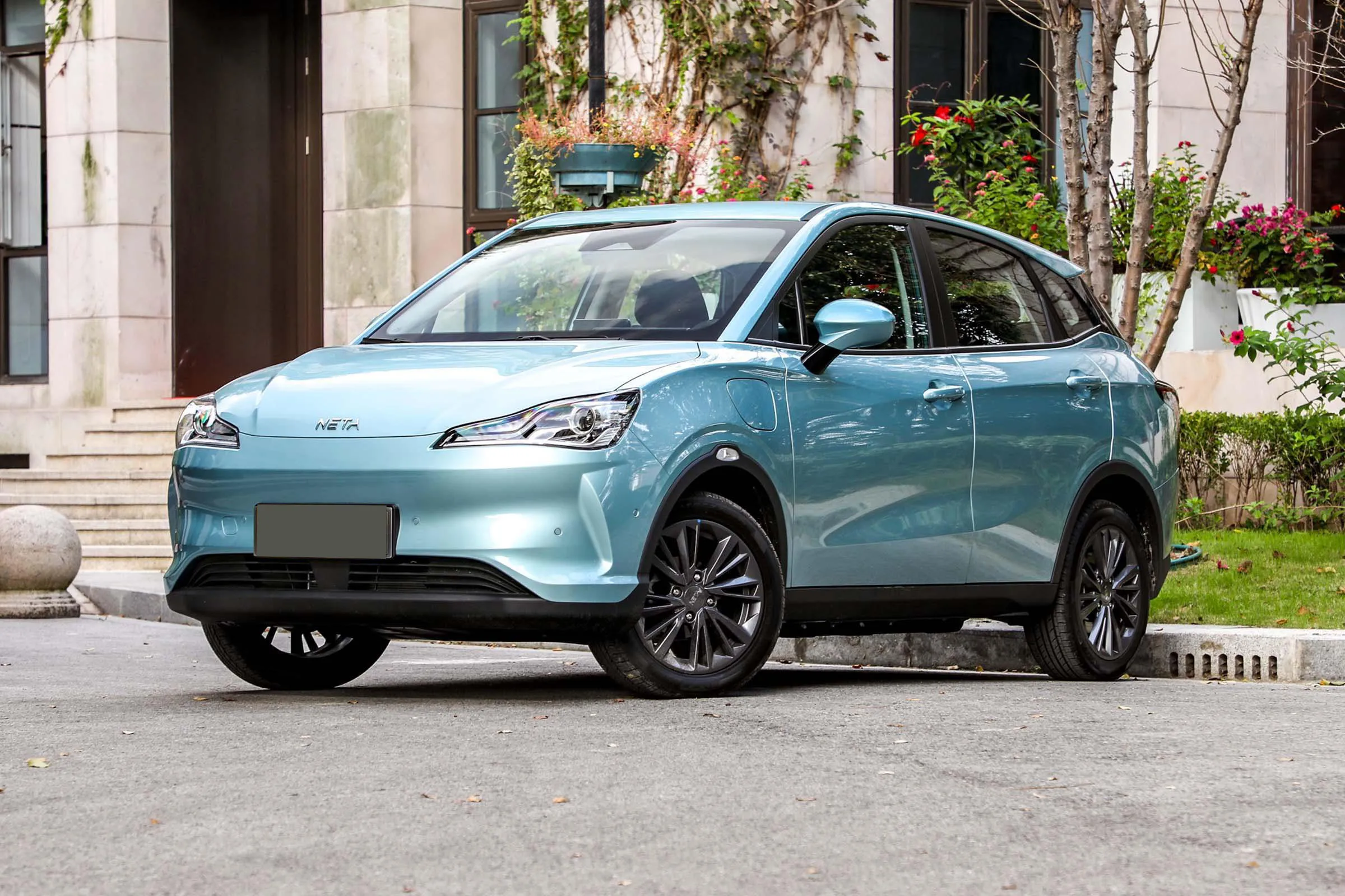 Neta V Ev Car Electric Car Charge 2022 New Energy Vehicles 5 Seat ...