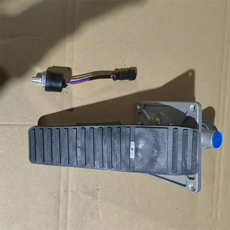 SDLG Wheel Loader Brake Pedal Assembly - OEM Standard