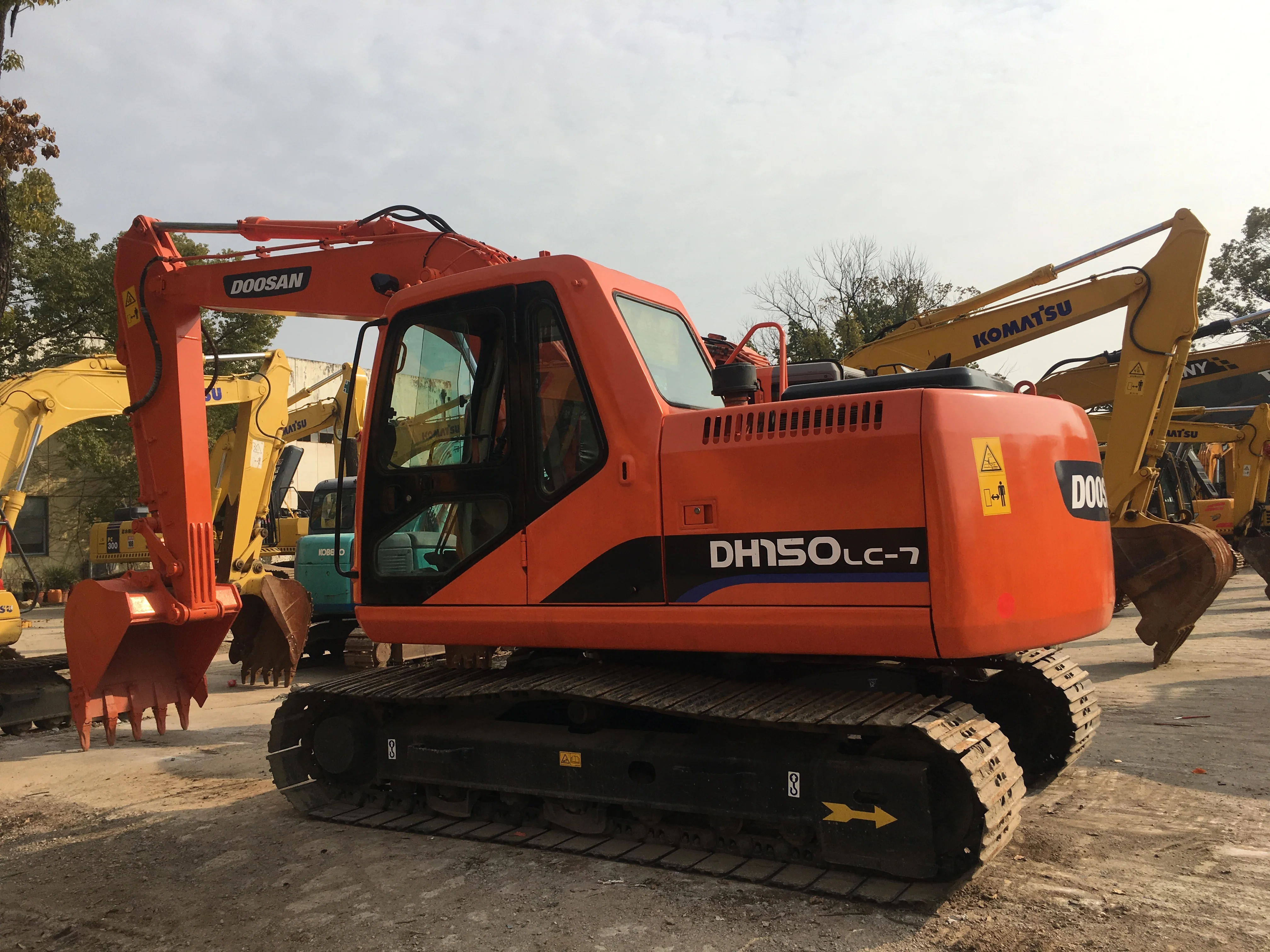 Used Equipment Made In Japan Hitachi 120 Hot Selling Machines Are Sold ...