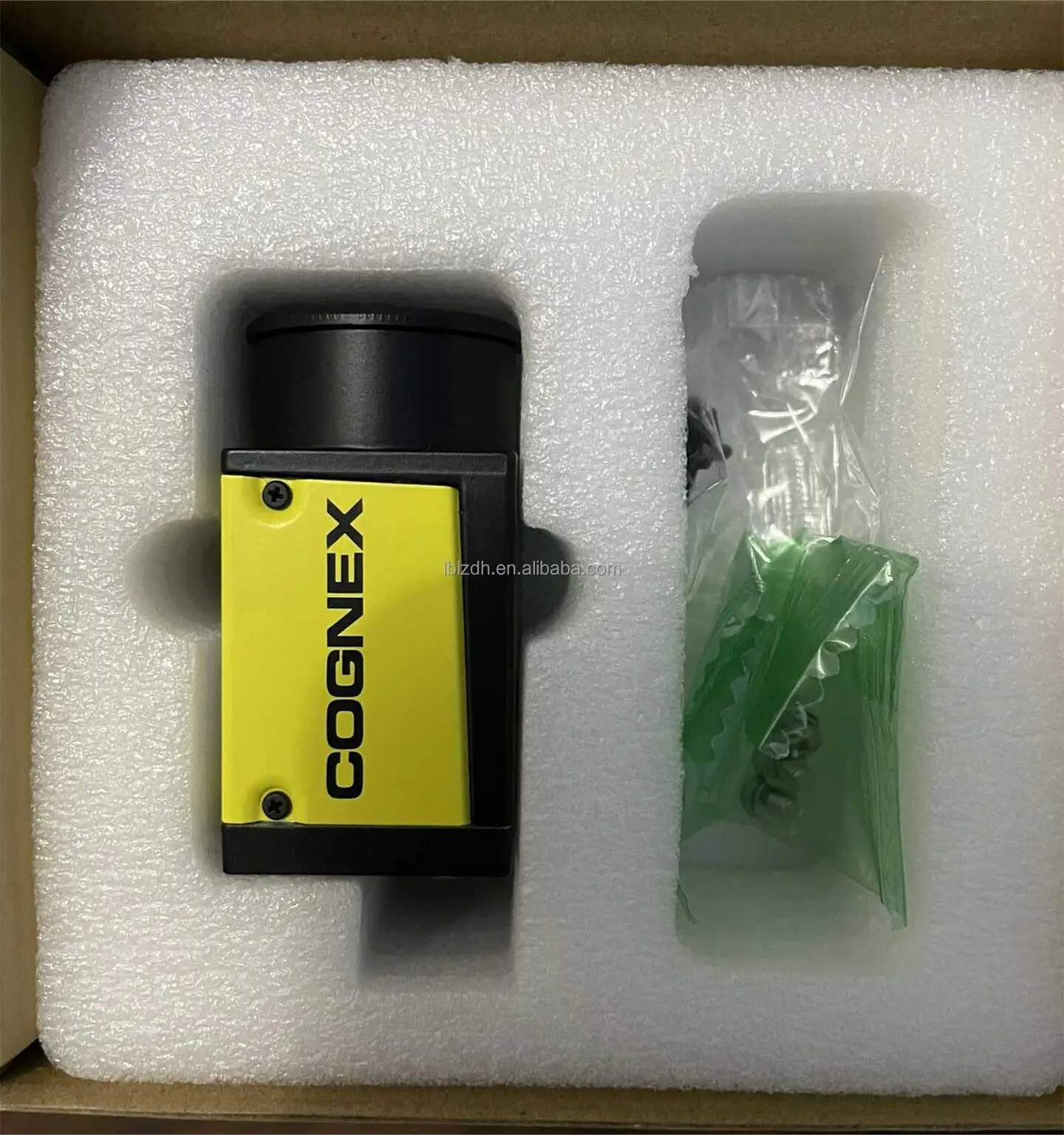 Cognex CAM-CIC-12MR-8-G - 12MP Industrial Vision Camera