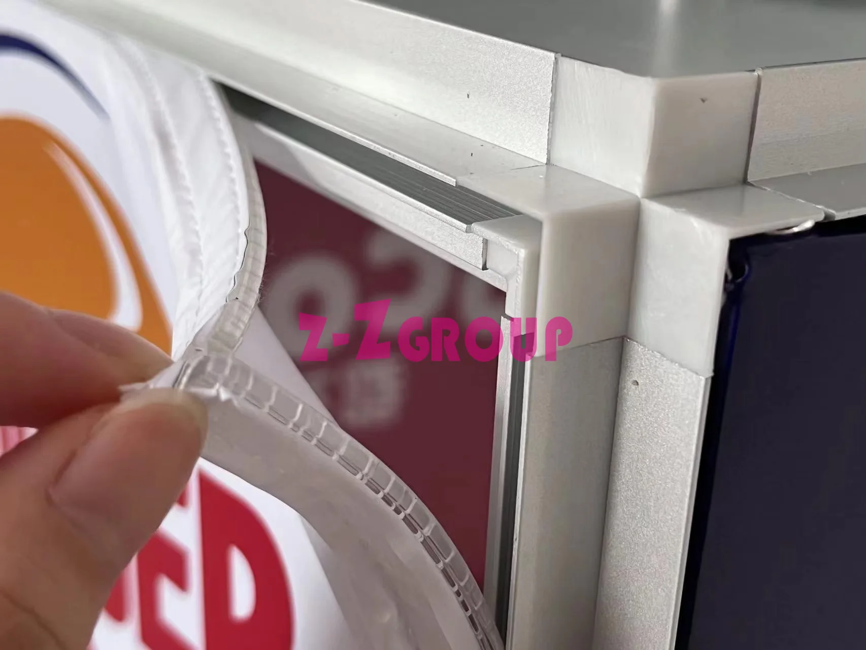 Vertical Rotating Light Box With Square Rotating Design Rotary Features ...