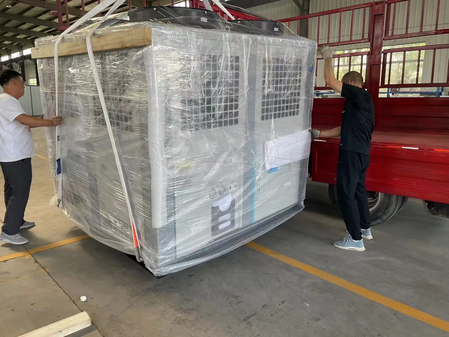 10 Tons ~ 100 Tons Rsw System Seawater Chiller Unit Size Customize For ...