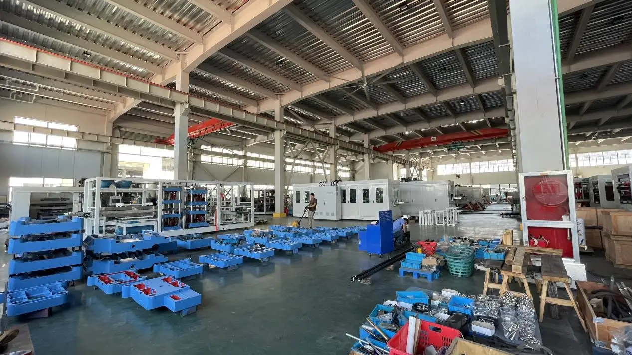 Fully Automatic Disposable Coffee Cup Lid Making Machine Plastic ...