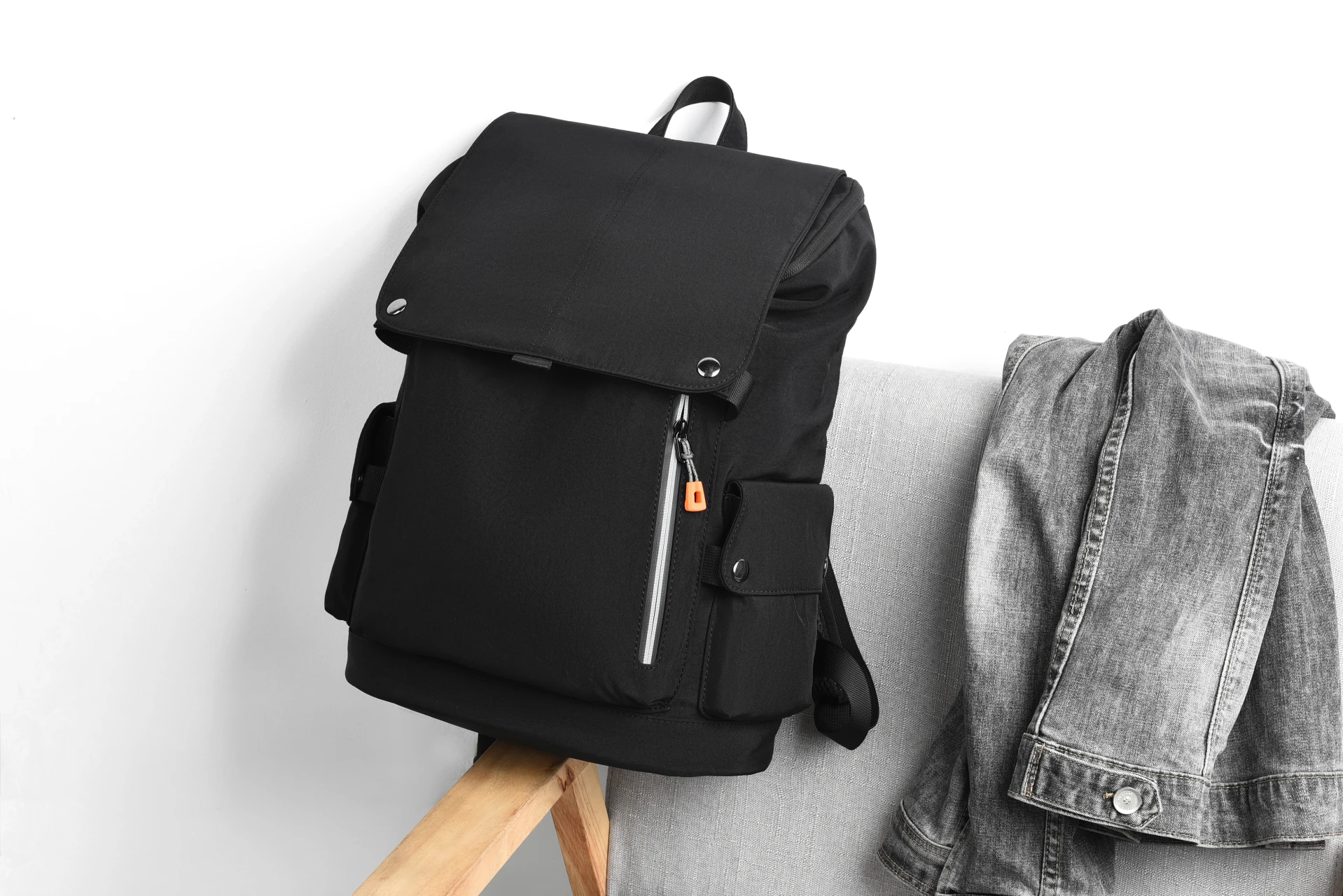 Magnetic Clasp Design Usb Charger Backpack Laptop Backpack Bag - Buy ...