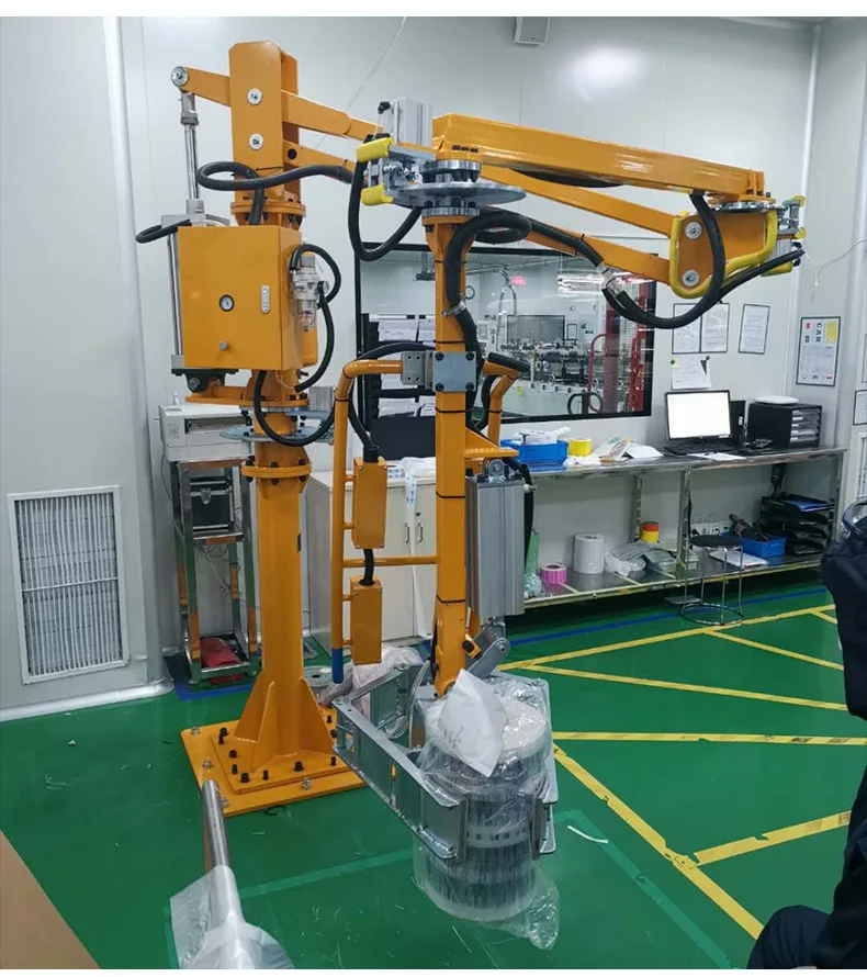 Forklift Robotic Arm Lifting Manipulator Arm For Loading And Unloading ...