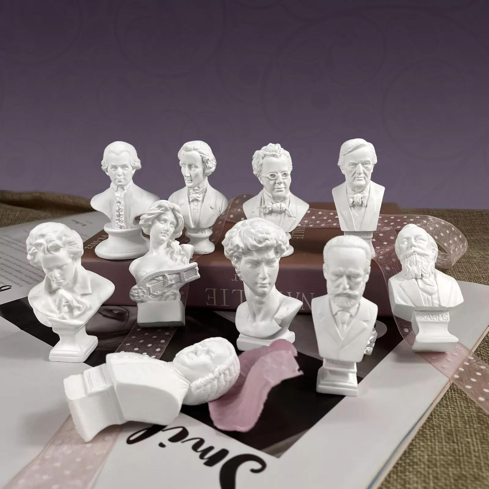 Roman Goddess Of Wisdom Mini Greek Bust Statue Gypsum Statue Replica ...