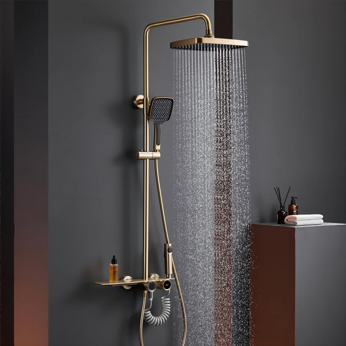 Modern Design Gold Color With Spray Handle Shower Set Thermostatic ...