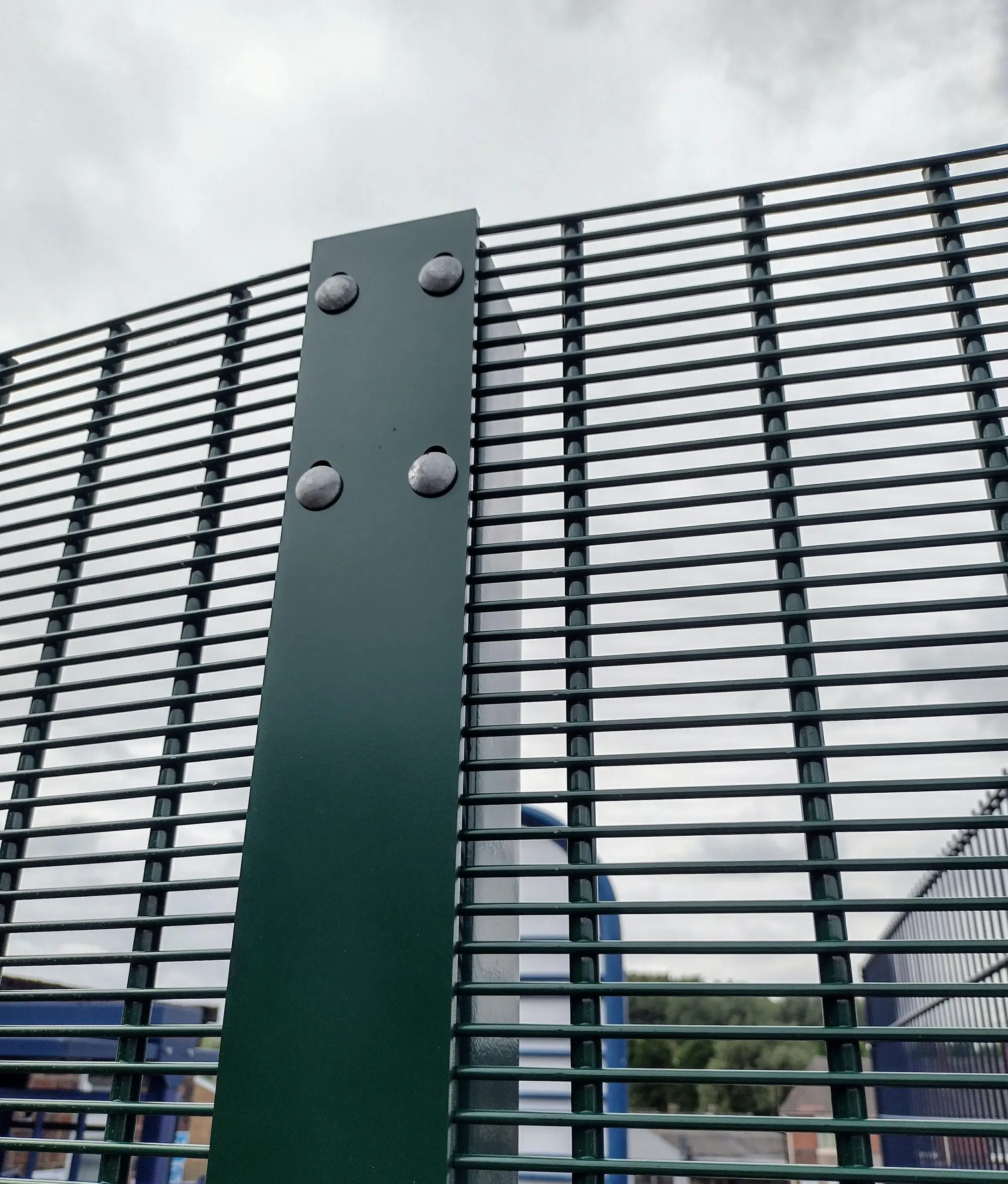 Galvanized Clear View Anti Theft Anti Cut Fence 358 Anti Climb High ...