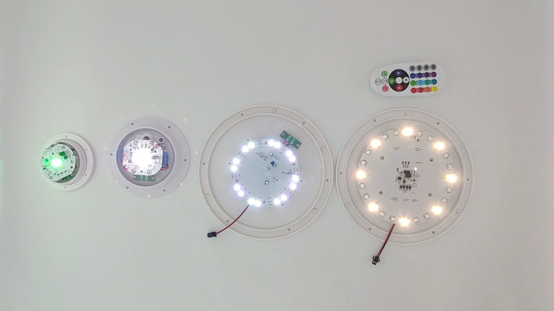 Customized Rgbw Led Pcba Rechargeable Dc 12v / 24v Led Grow Light Lamp ...