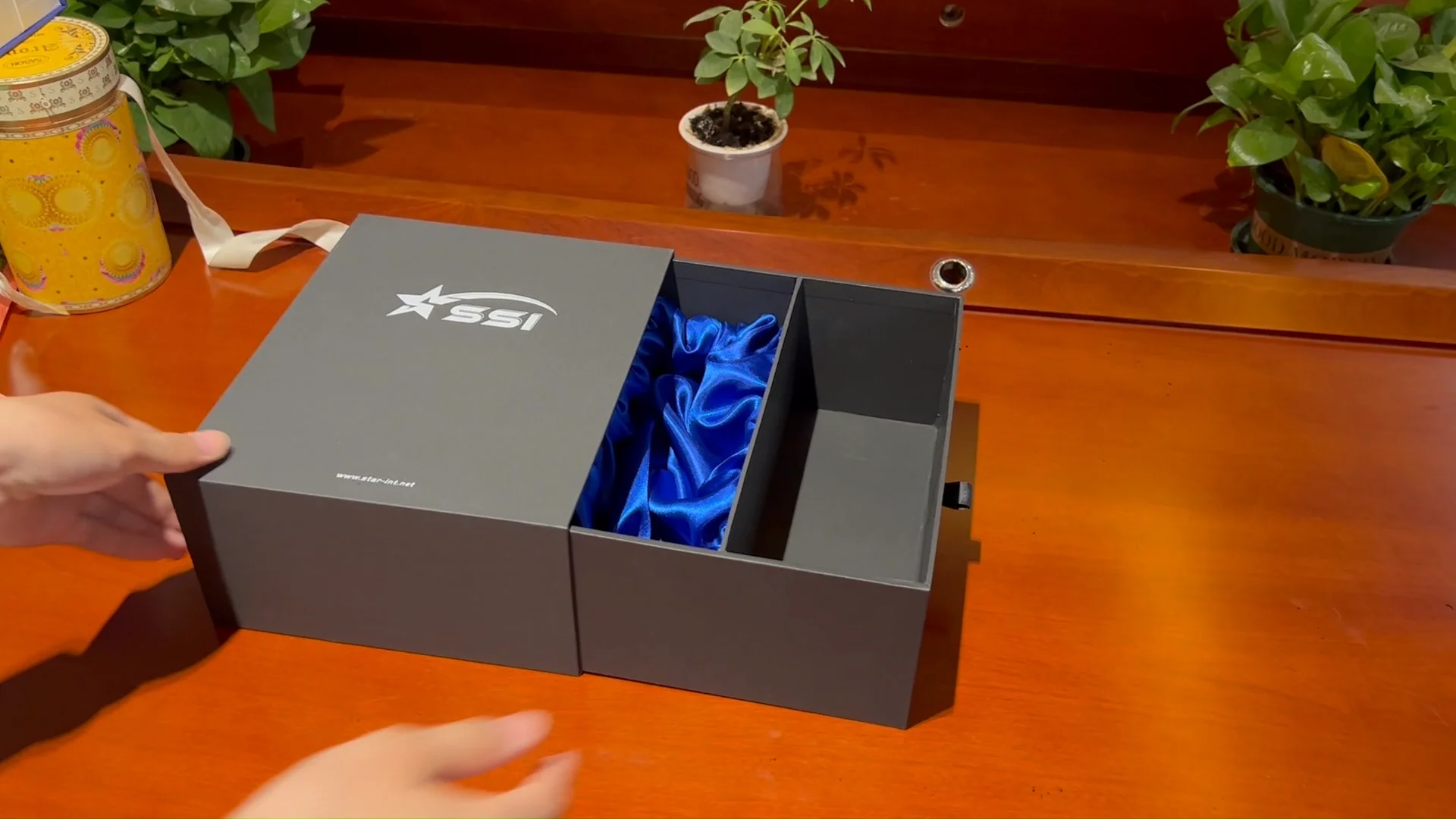 Luxury Blue Satin Lined Wine Box Custom Drawer Sliding Wineglass Gift ...