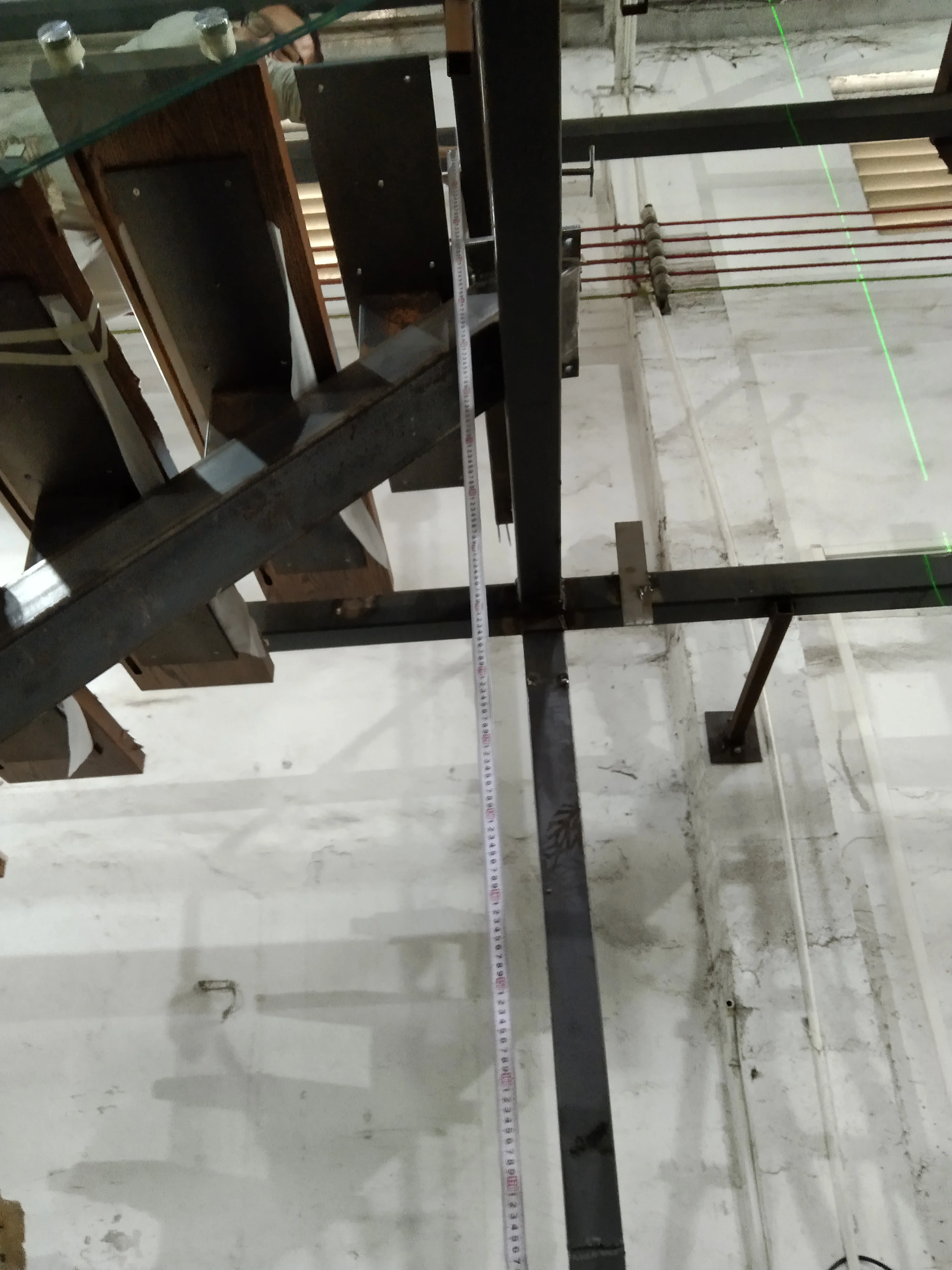 L Shaped Steel Wood Staircase Straight Floating Stairs Single Stringer ...