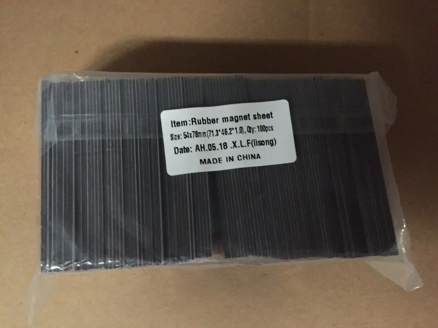 Wholesale Angular Corner Fridge Magnetic Button 54x78mm Rubber Magnet ...