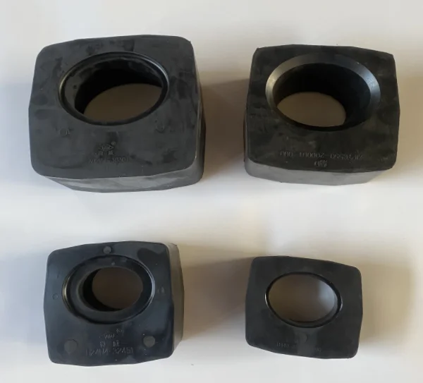 Forklift Parts - Steer Axle Bushing A02Z4-30301 H24N4-32451