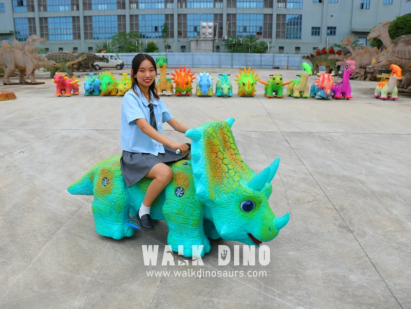 Riding Dinosaurs - Realistic Simulation for Kids' Fun