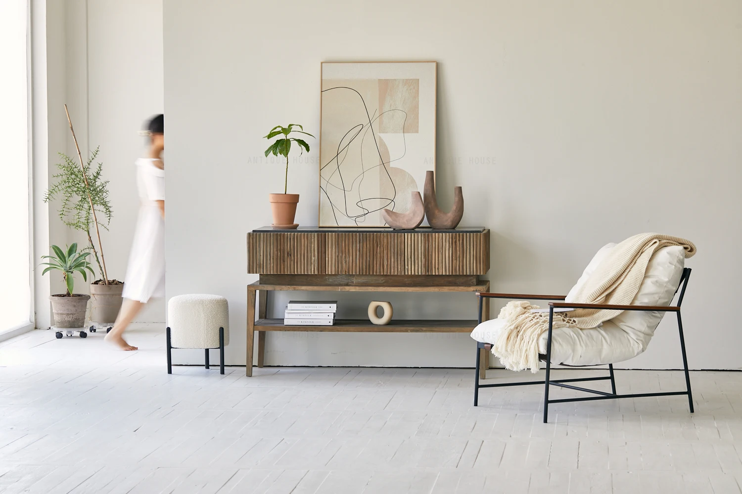 Natural Japandi Wooden Furniture - Classic Elm Plywood