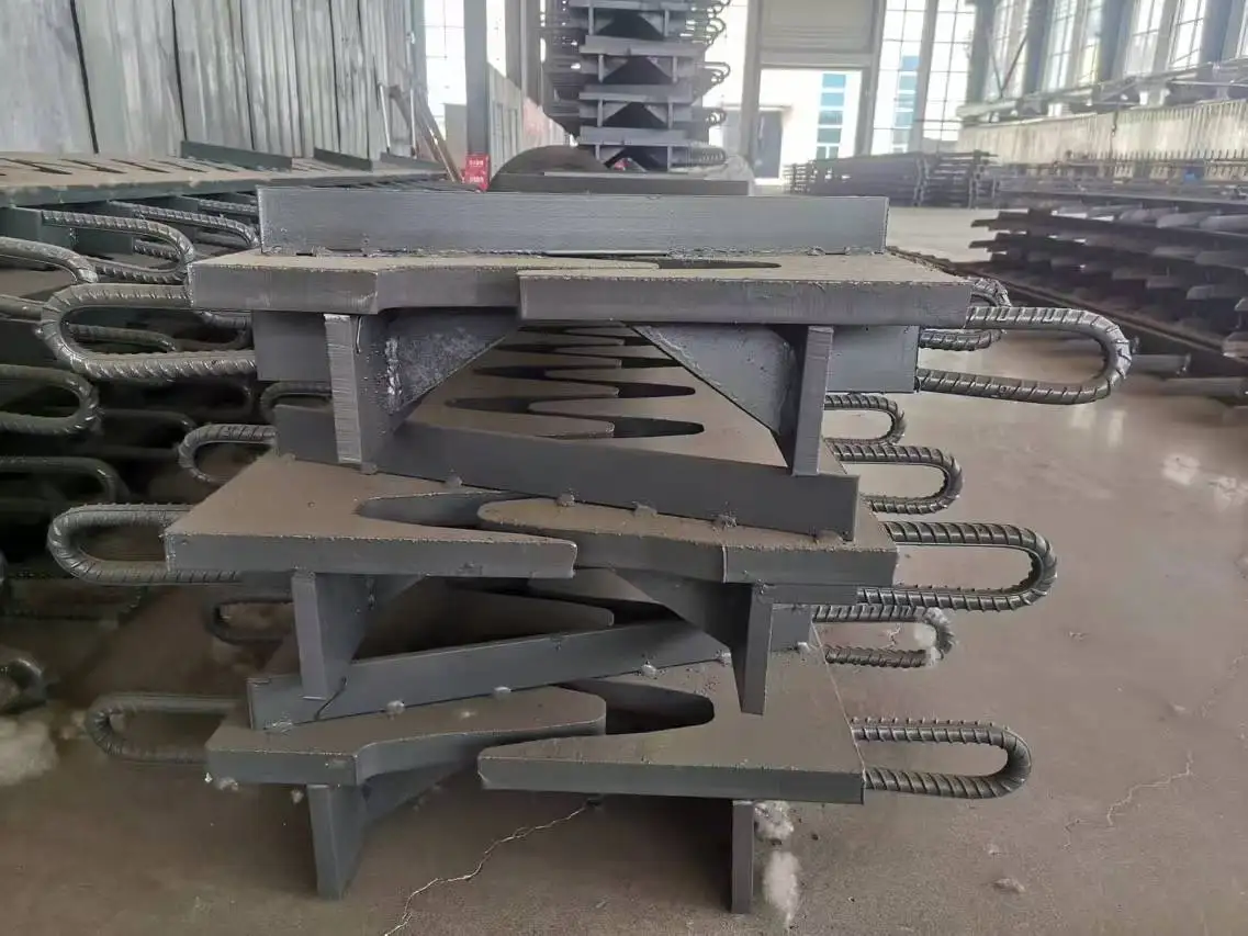 Qunnuo Comb Plate Expansion Joints - Durable & Customizable