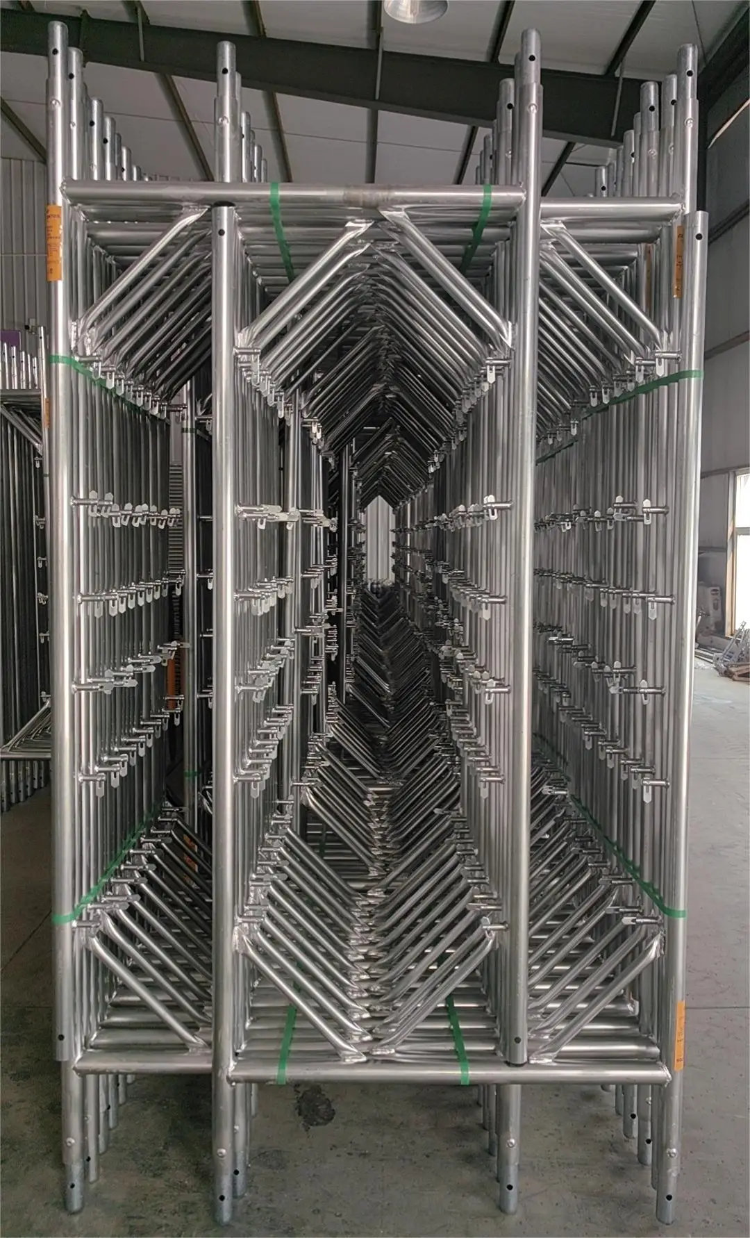 Heavy Duty Facade Tubular H Steel Scaffolding Frame Europe Layher ...