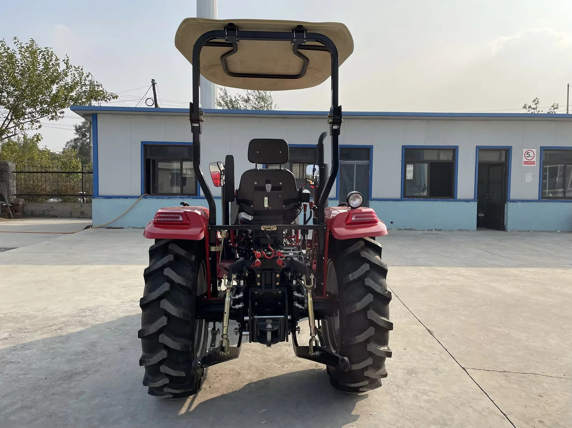 Cheap Price Farm Tractors - Multifunctional & Easy to Operate