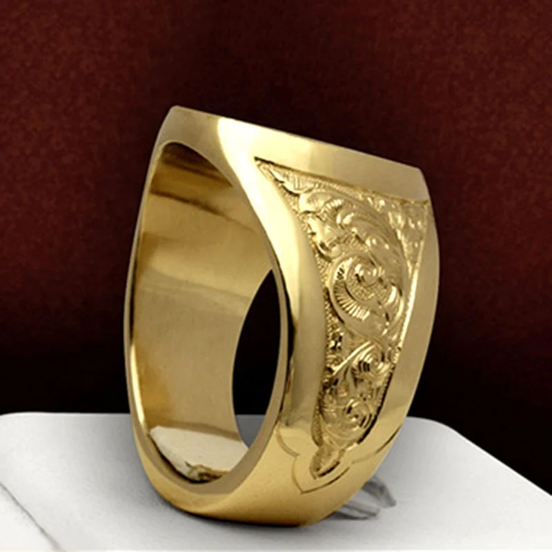 Custom Jewelry Crown And Lion Engraved Copper Alloy Signet Ring