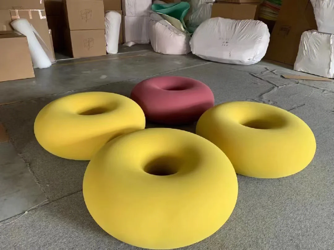 Modern Donut-Shaped Living Room Sofa | Tufted Sponge Lazy Floor Pouf ...