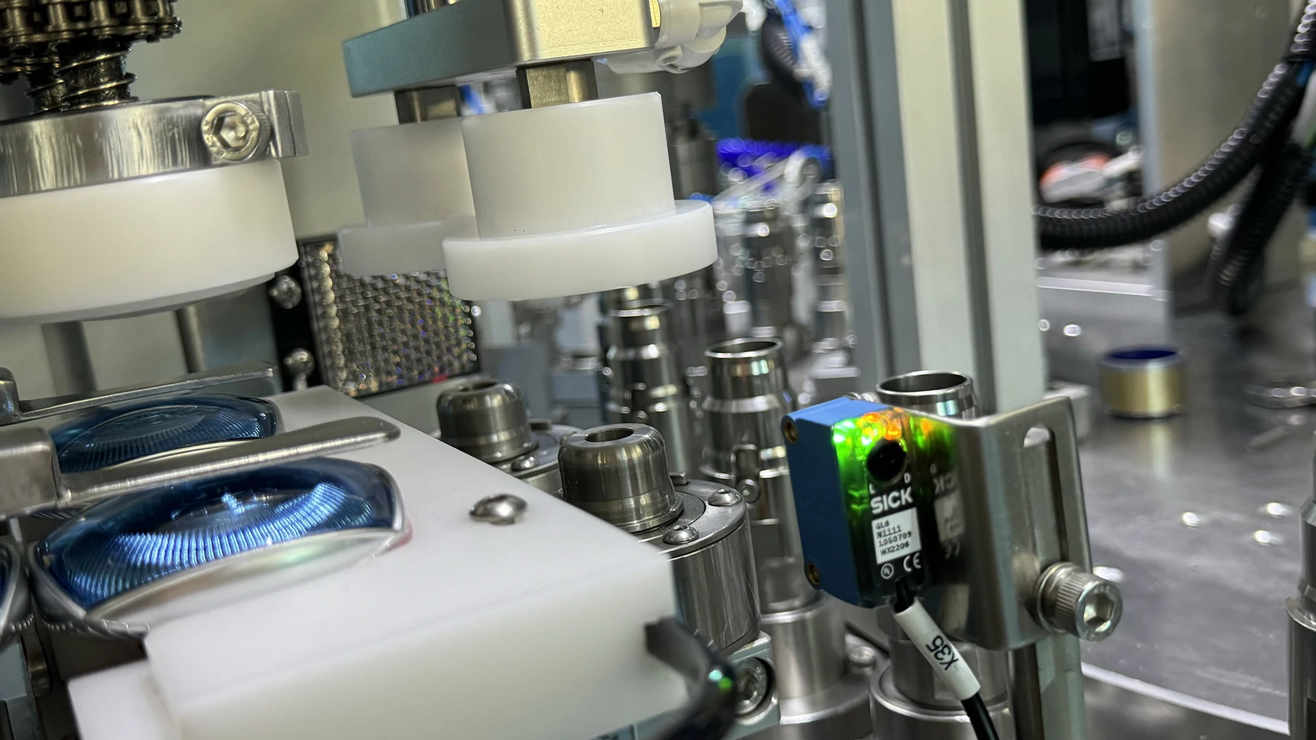 APM Assembly Machine - Efficient Syringe Manufacturing