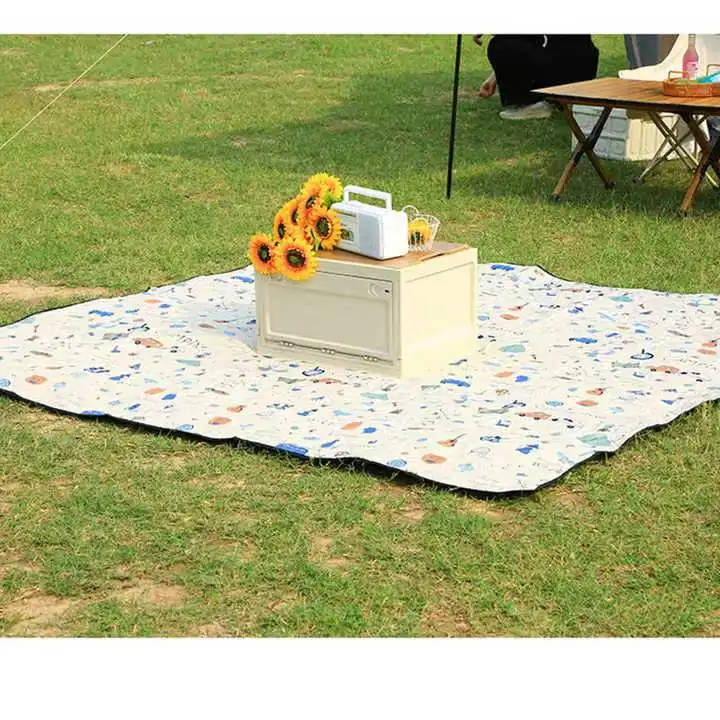 Outdoor Portable Lightweight Sand Proof Beach Blanket Family Travel ...