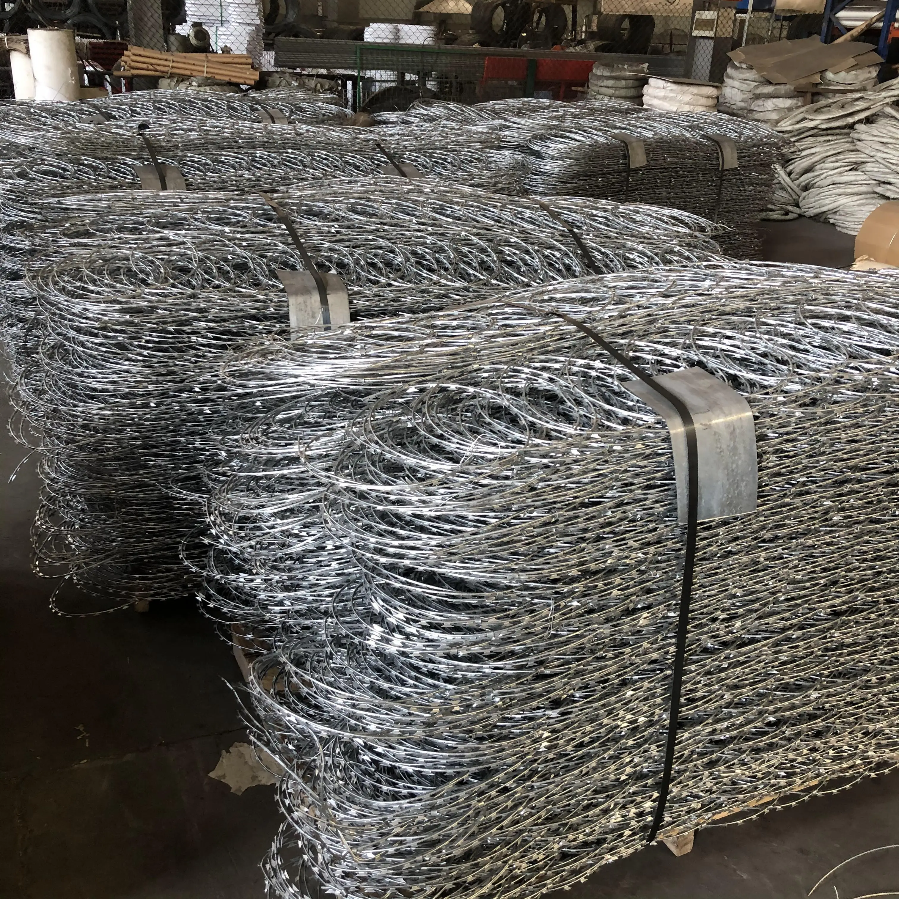 Bto-22 Roll Concertina Double Strand Razor Blade Barbed Wire For ...