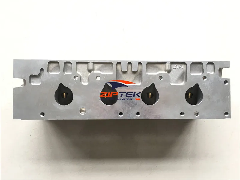 1.6L Motor Accessories - K7M Engine Cylinder Head for Dacia Renault