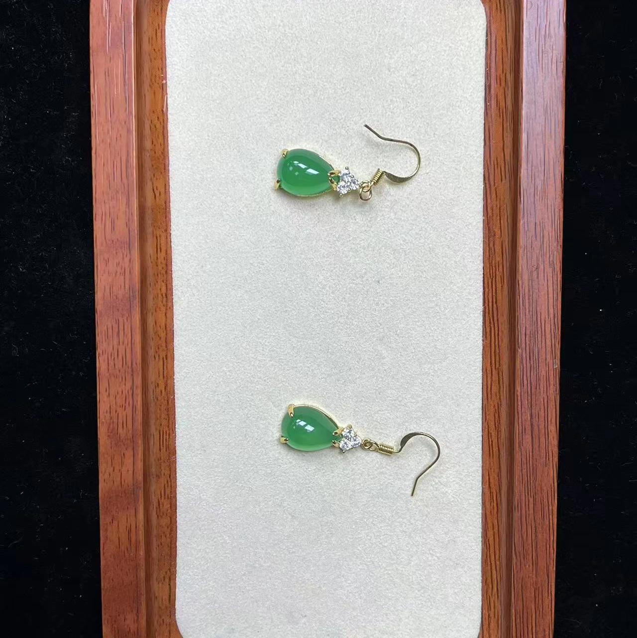 Classic Jade Brass Water Drop Pendant with Jade Drop Earrings Women's ...