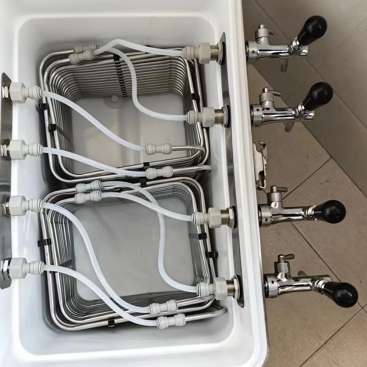 HomeBrew Stainless Steel Coil Chiller Jockey Box with 4 Faucets for ...
