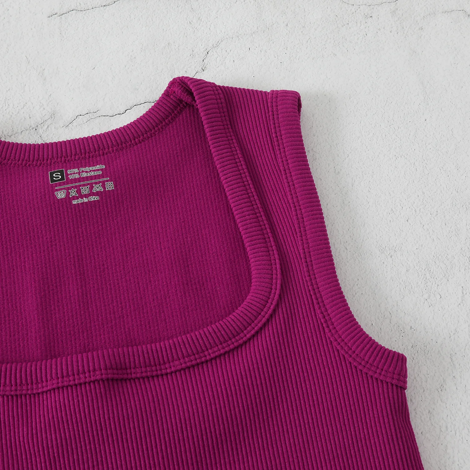 90% Polyamide 10% Elastane Women Square Neck Sport Yoga Crop Tank Top ...