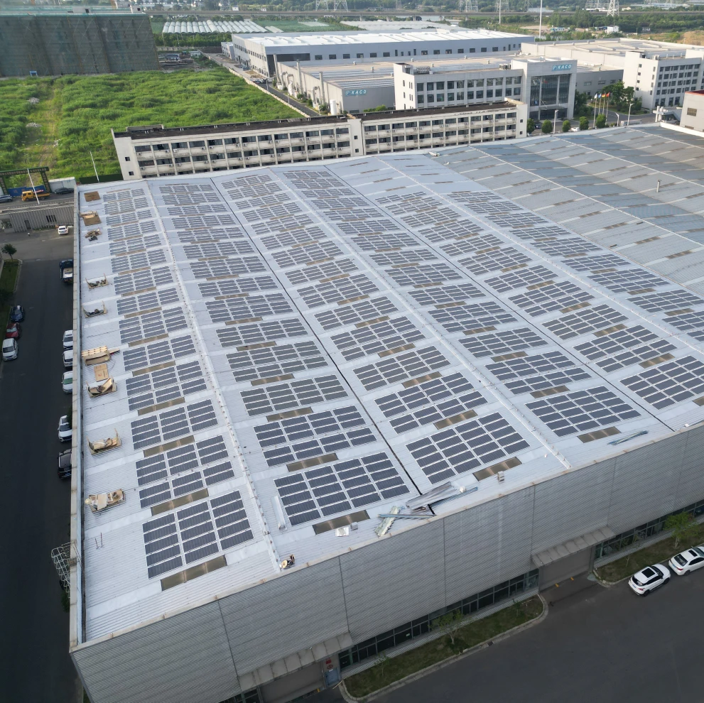 Solar System With Industrial And Commercial Crystalline Silicon Solar ...