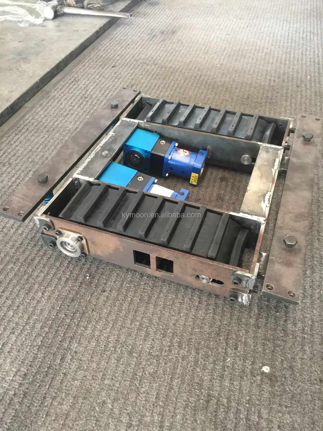 Robot tank Tracked Chassis Robot Rubber Crawler Tracked tank Vehicle ...