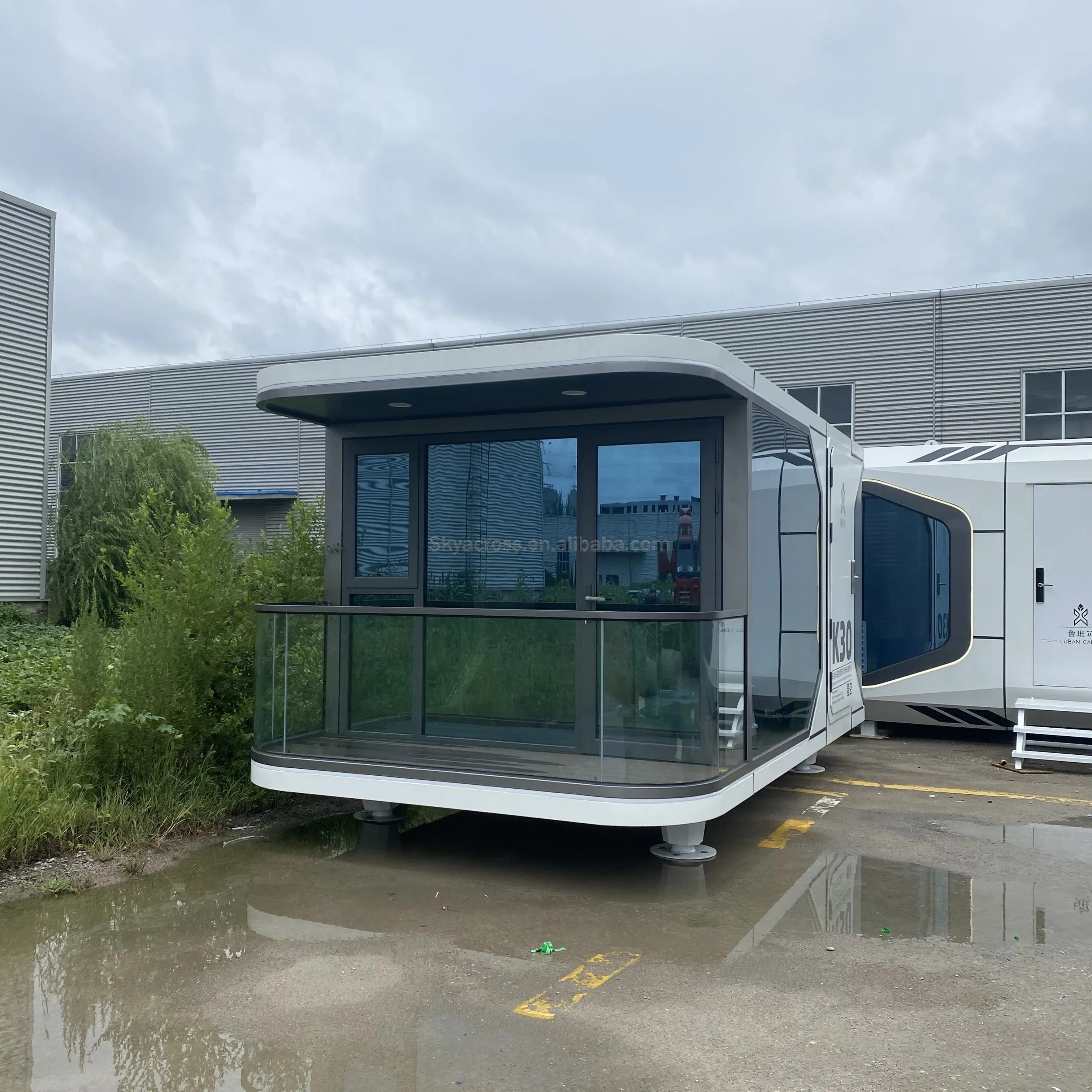 Luxury Portable Mobile Hotel - Ready to Ship Prefab Vessel