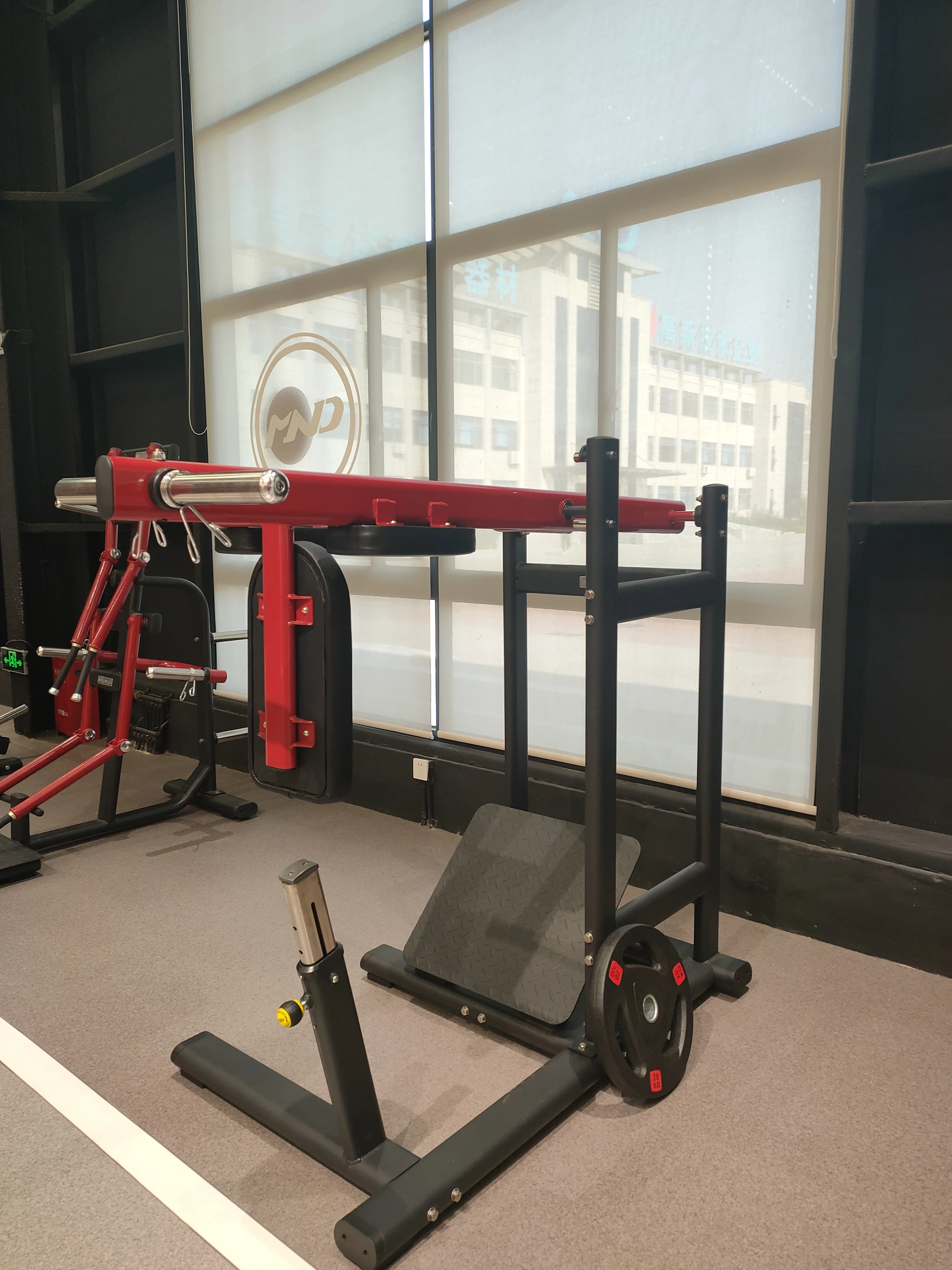 Hot Sale Strength Training Fitness Equipment Plate Loaded Machines Gym ...