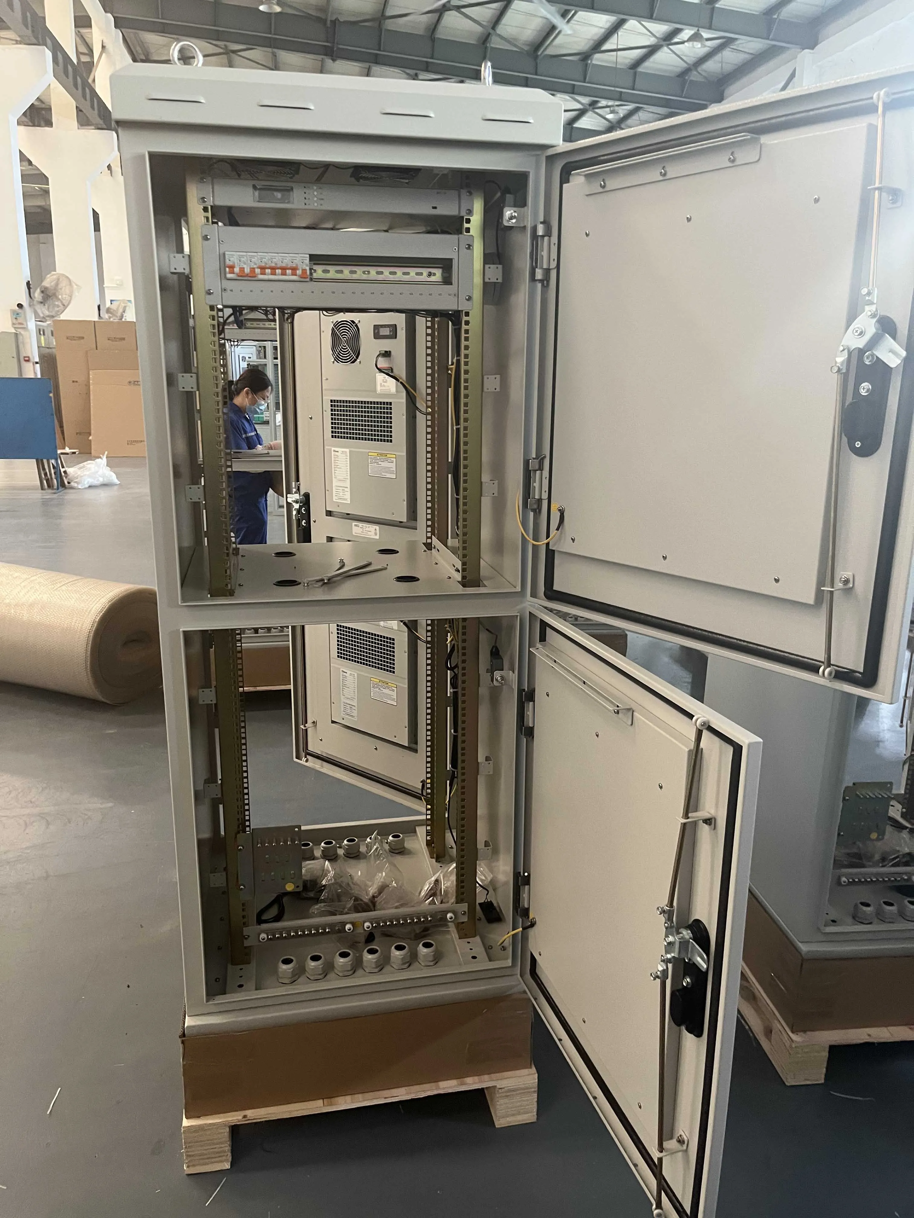 Factory Wholesale Outdoor Energy Cabinet Integrated Cabinet System ...