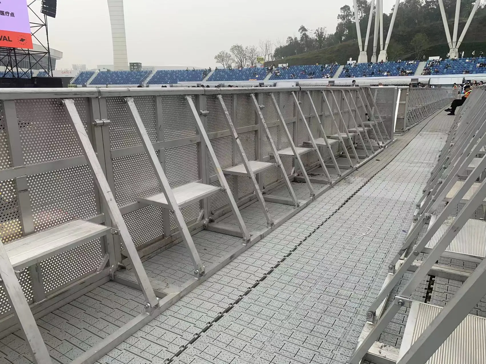 Folding Concert Aluminium Stage Construction Used Barriers Mojo Safety ...