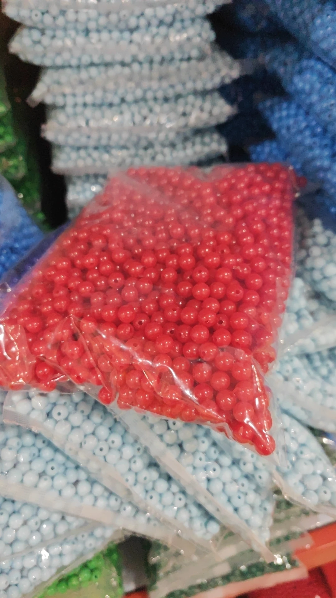 Wholesale Colorful Plastic Beads - Perfect for DIY Jewelry