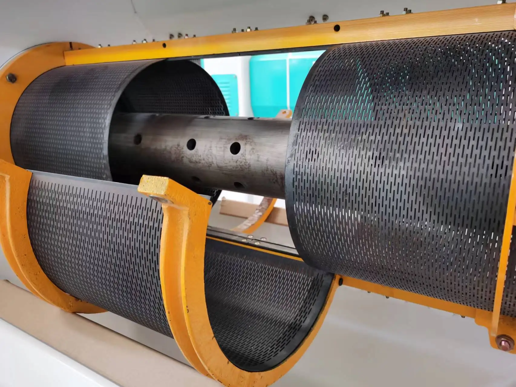 Dingxin Rice Mill Machine Screen Sieve & Polishing Roller