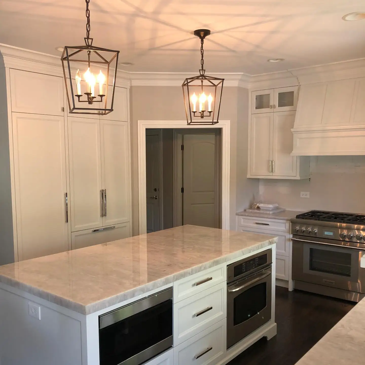 YDSTONE Natural Slabs - Translucent White Crystal Quartzite