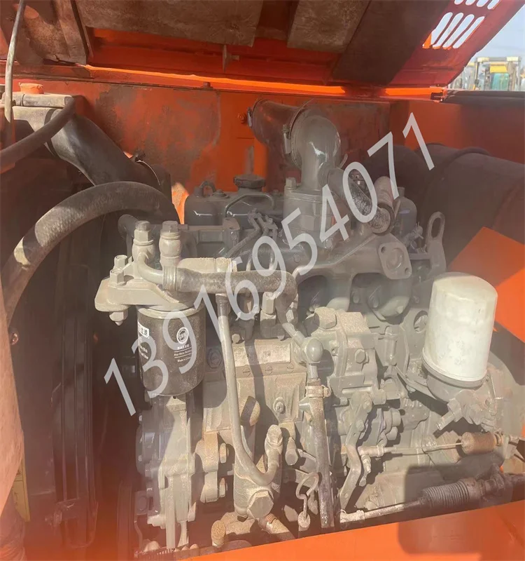 Sell At A Low Price Original Condition Good Used 6-ton Small Crawler ...