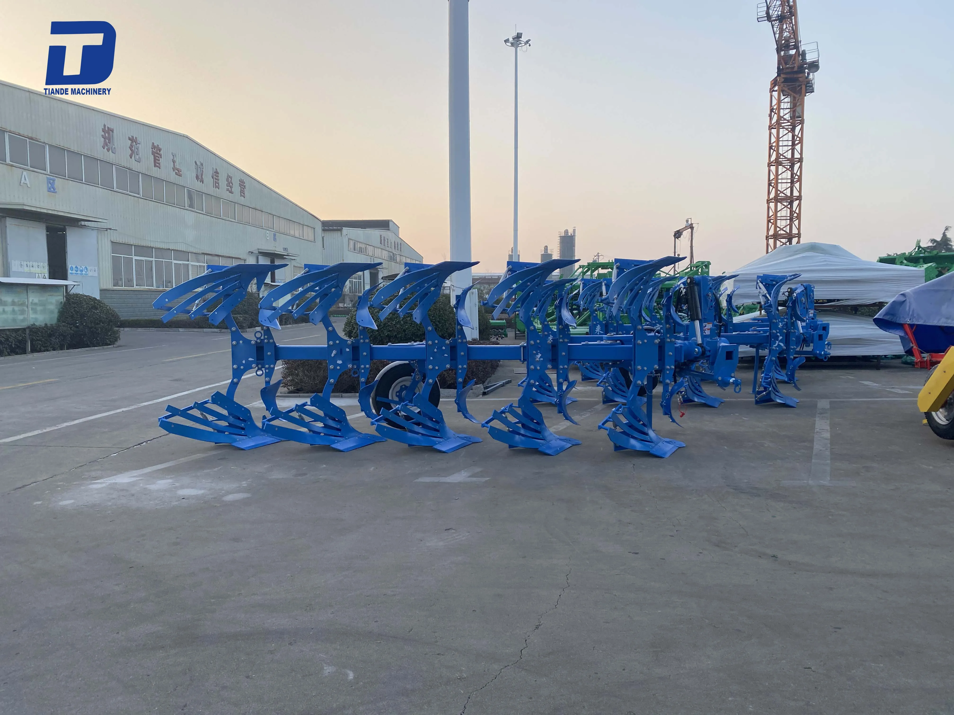 Farm Cultivator Hydraulic Reversible Turning Plough Machine Share Plow ...