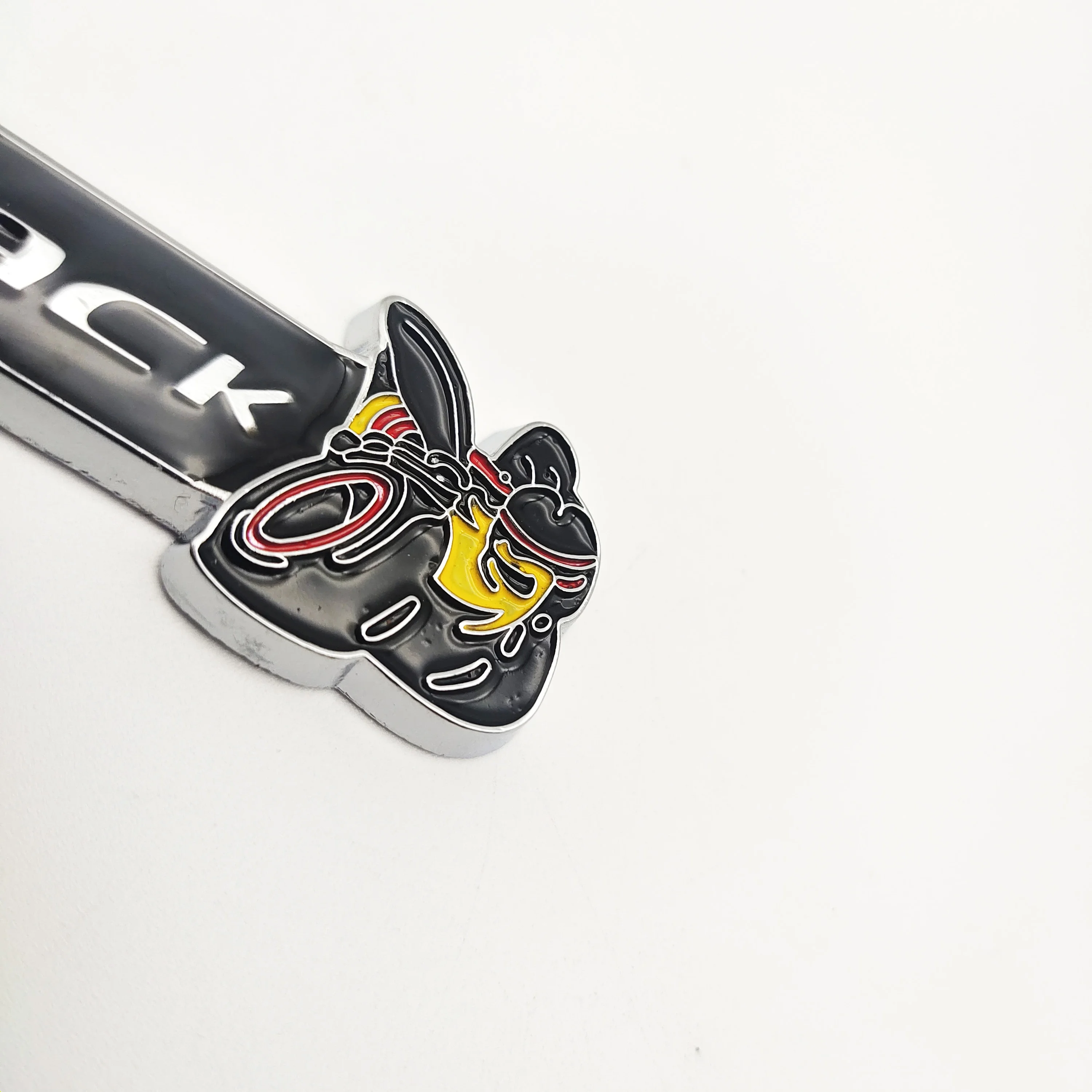 Customized Letter Metal Car Emblem Badges Plastic Car Emblem Sticker ...