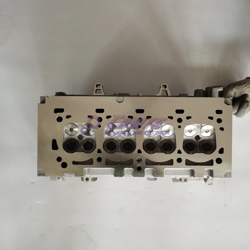 K4m Complete Cylinder Head For Renault Kangoo Duster 7701471364 7701473353 8200307580 - Buy K4m ...