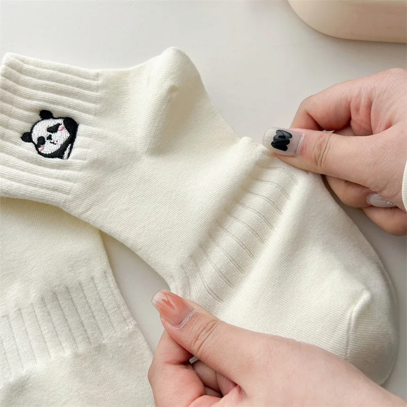 Korean New Embroidery Panda Women's Ankle Socks - Buy Panda Socks ...